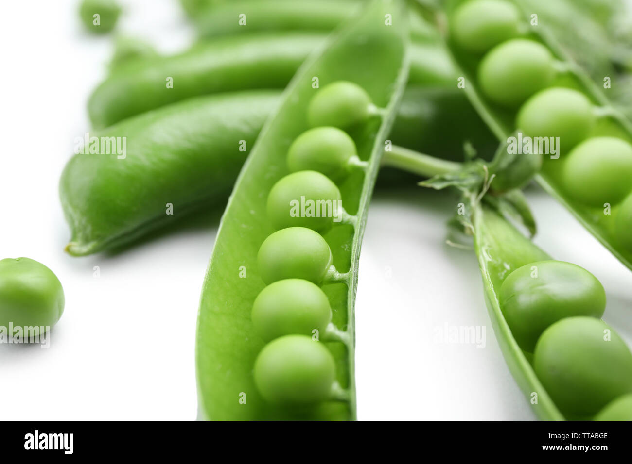 Fresh green peas close up Stock Photo - Alamy