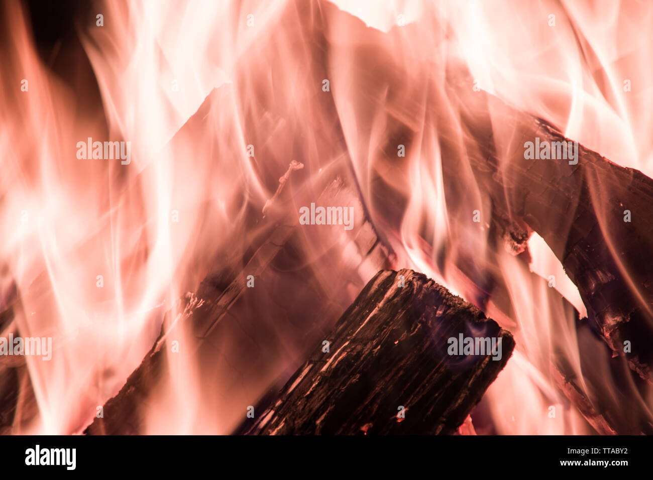 Fire pit, close up Stock Photo - Alamy
