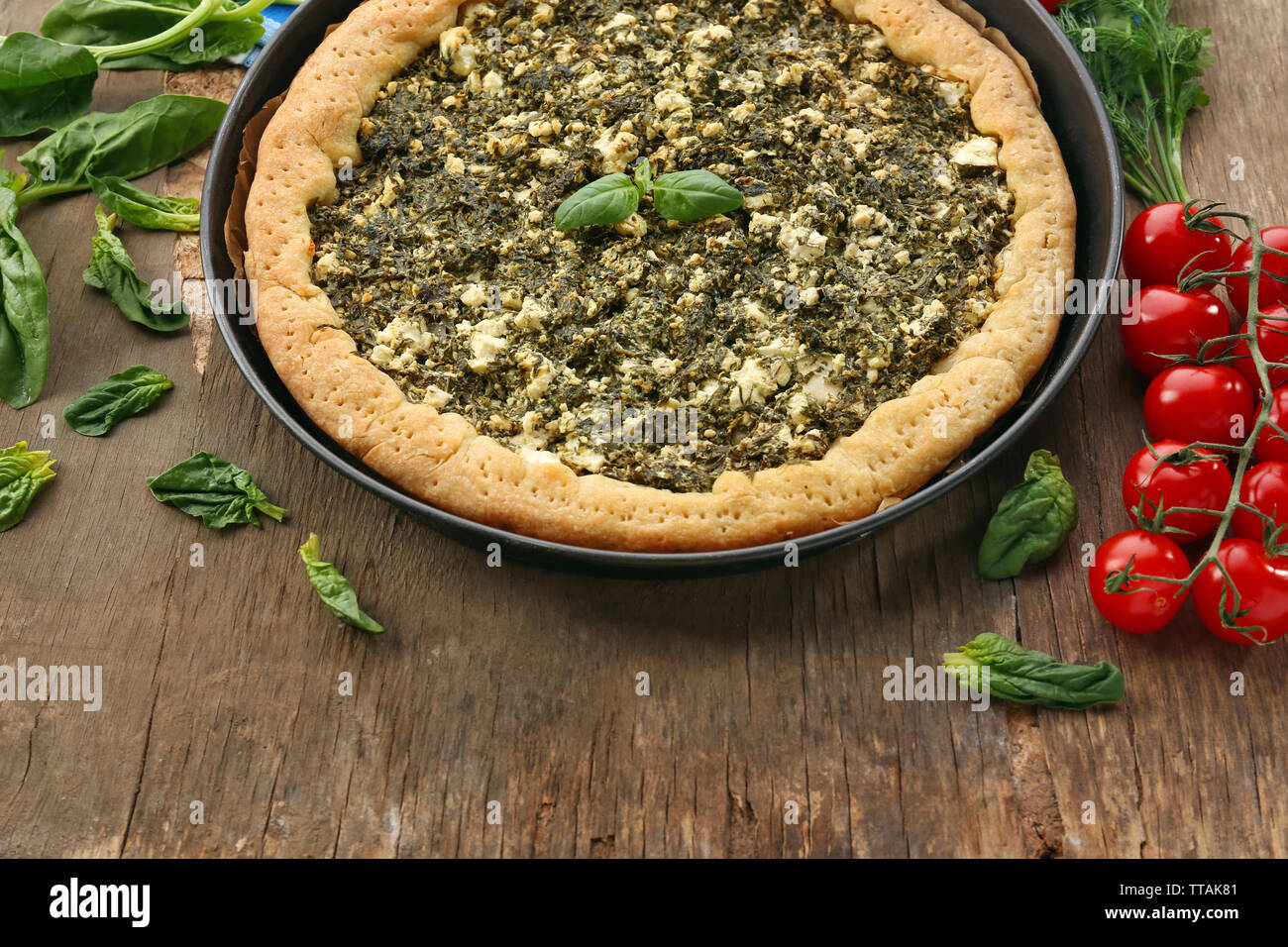 Open pie spinach tomato hi-res stock photography and images - Alamy