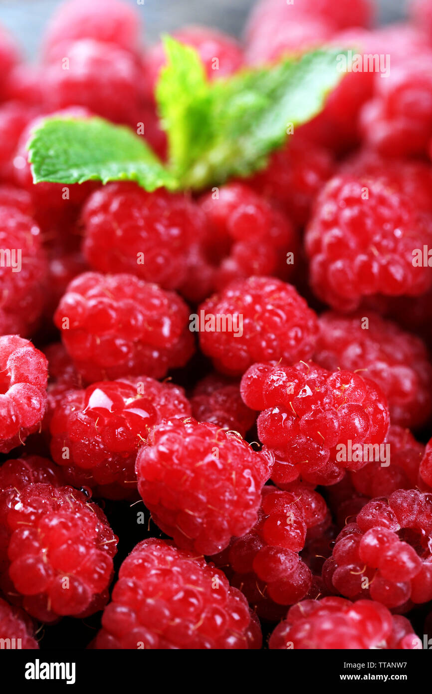Sweet raspberries background Stock Photo - Alamy