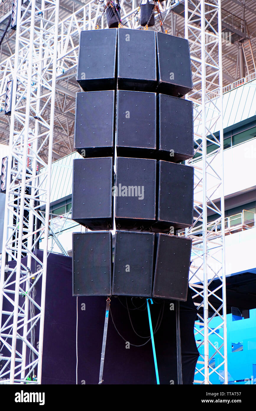 Sound rig hi-res stock photography and images - Alamy