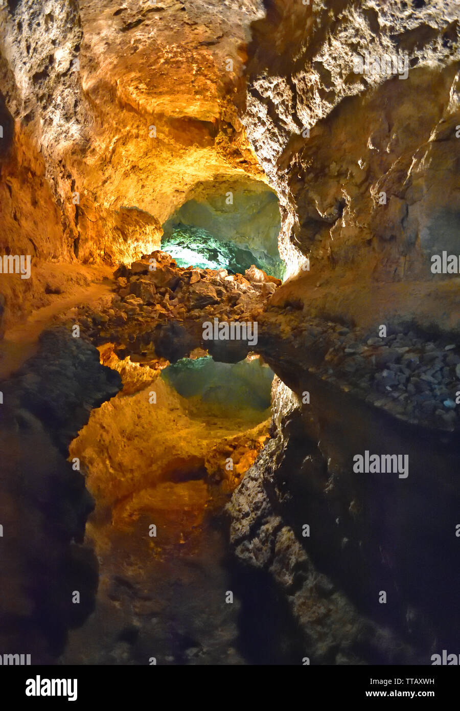 The Cuevas de Los Verdes or Green Caves Lanzarote one of the longest ...
