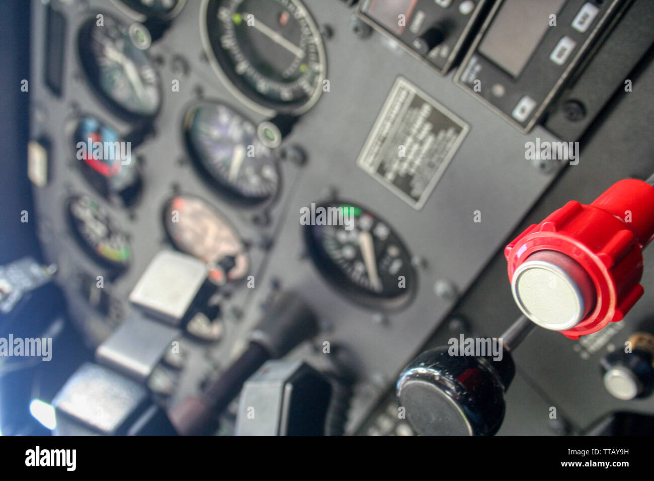 Airplane Cockpit Instrument Panel at Wendy Hopkins blog