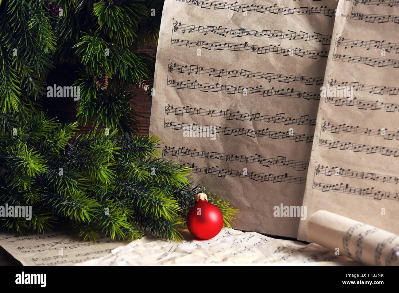 Music notes with Christmas decoration close up Stock Photo - Alamy