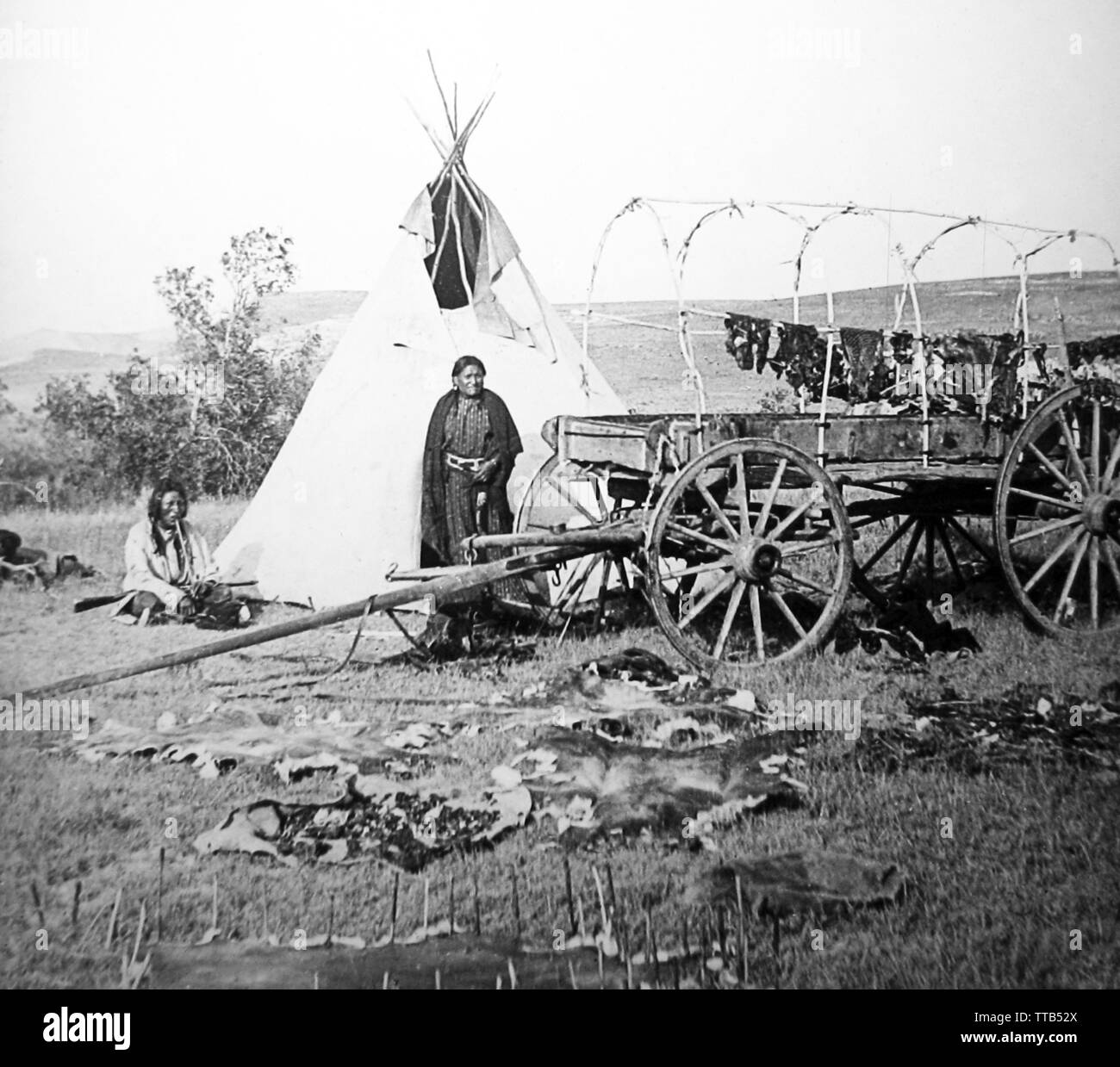 American plains indians on Black and White Stock Photos & Images - Alamy