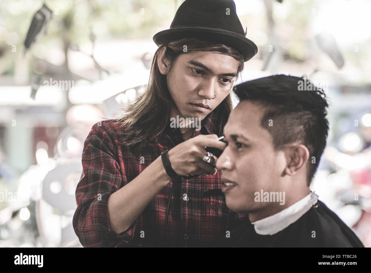 Asian long hairstyle hi-res stock photography and images - Alamy