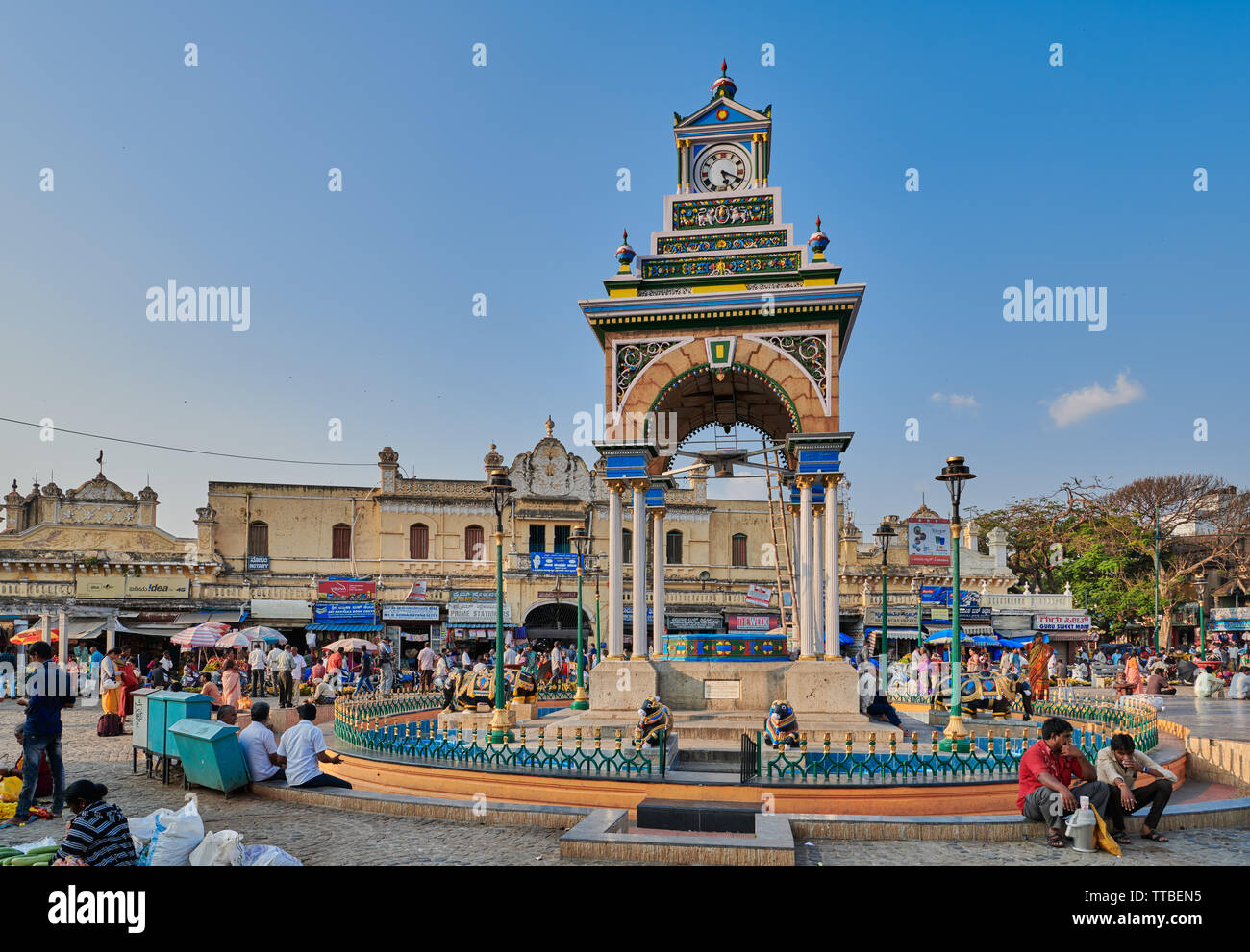 clock tower in front of Devaraja fruit and vegetable market, Mysore ...