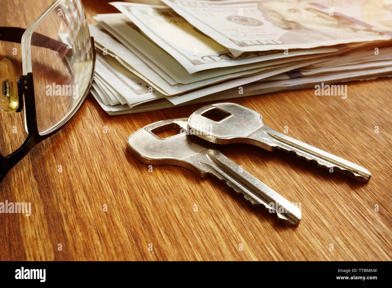 Property keys hi-res stock photography and images - Alamy