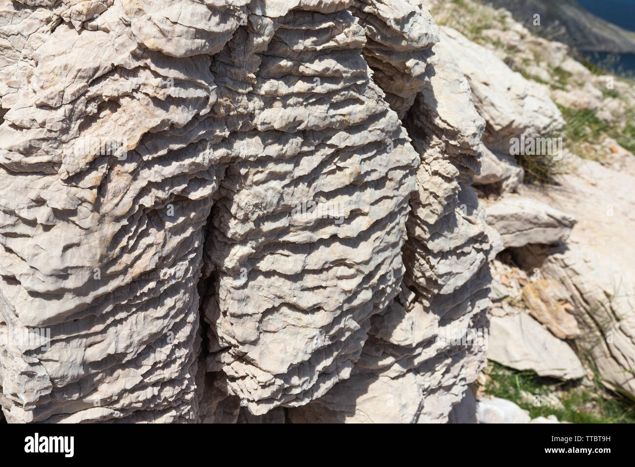 Karst limestone rocks hi-res stock photography and images - Alamy