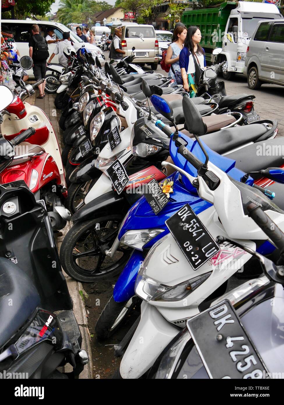 Rows Of Motorbikes High Resolution Stock Photography and Images - Alamy