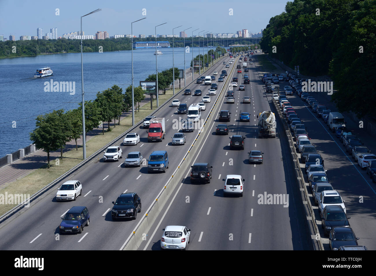 Kiev ukraine motorway hi-res stock photography and images - Alamy