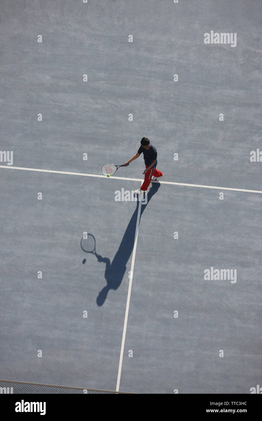 Practicing tennis players holding hi-res stock photography and images ...