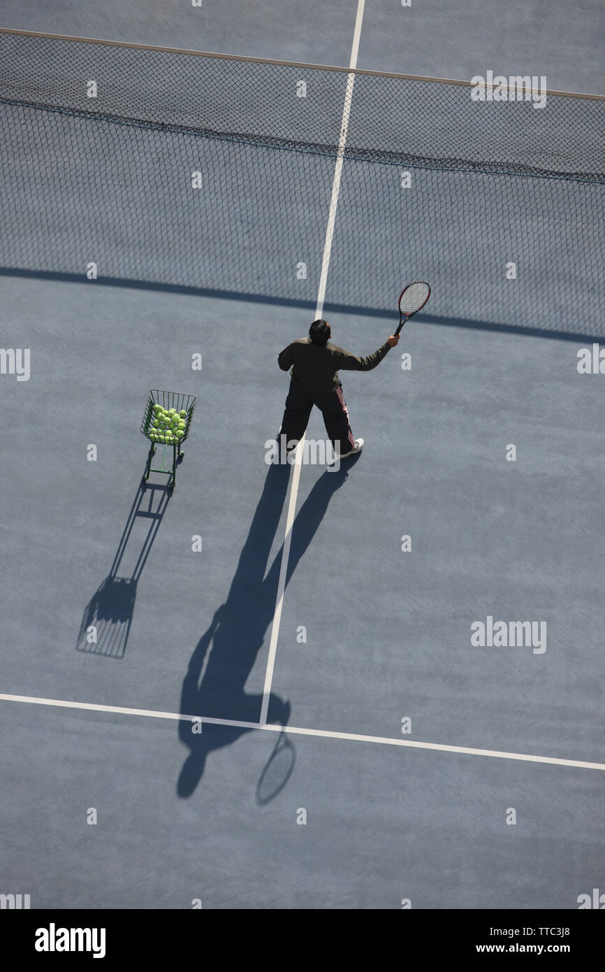 Directly above view tennis hi-res stock photography and images - Alamy