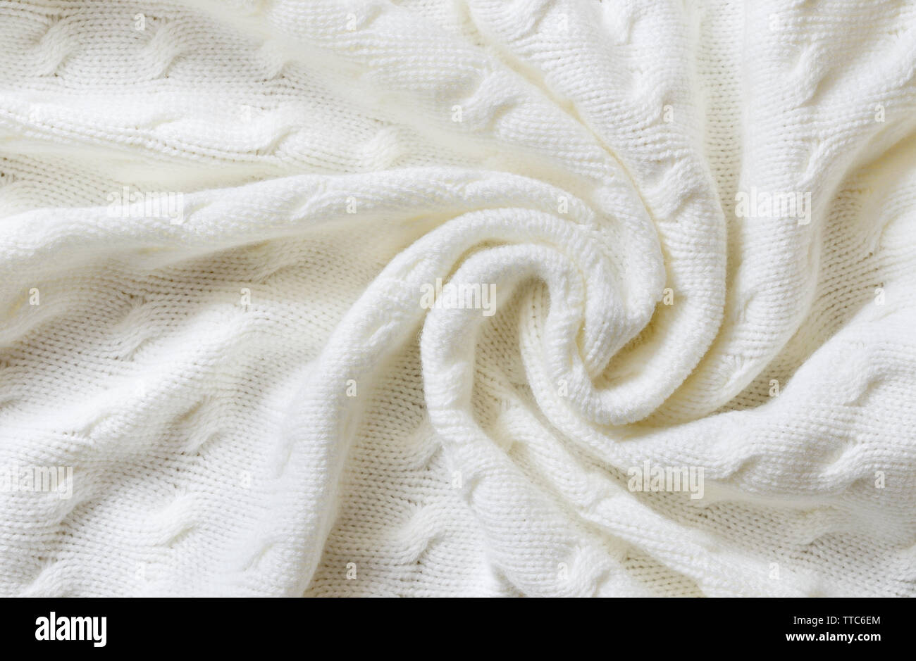 Closeup of crumpled white knitted blanket for backround Stock Photo - Alamy