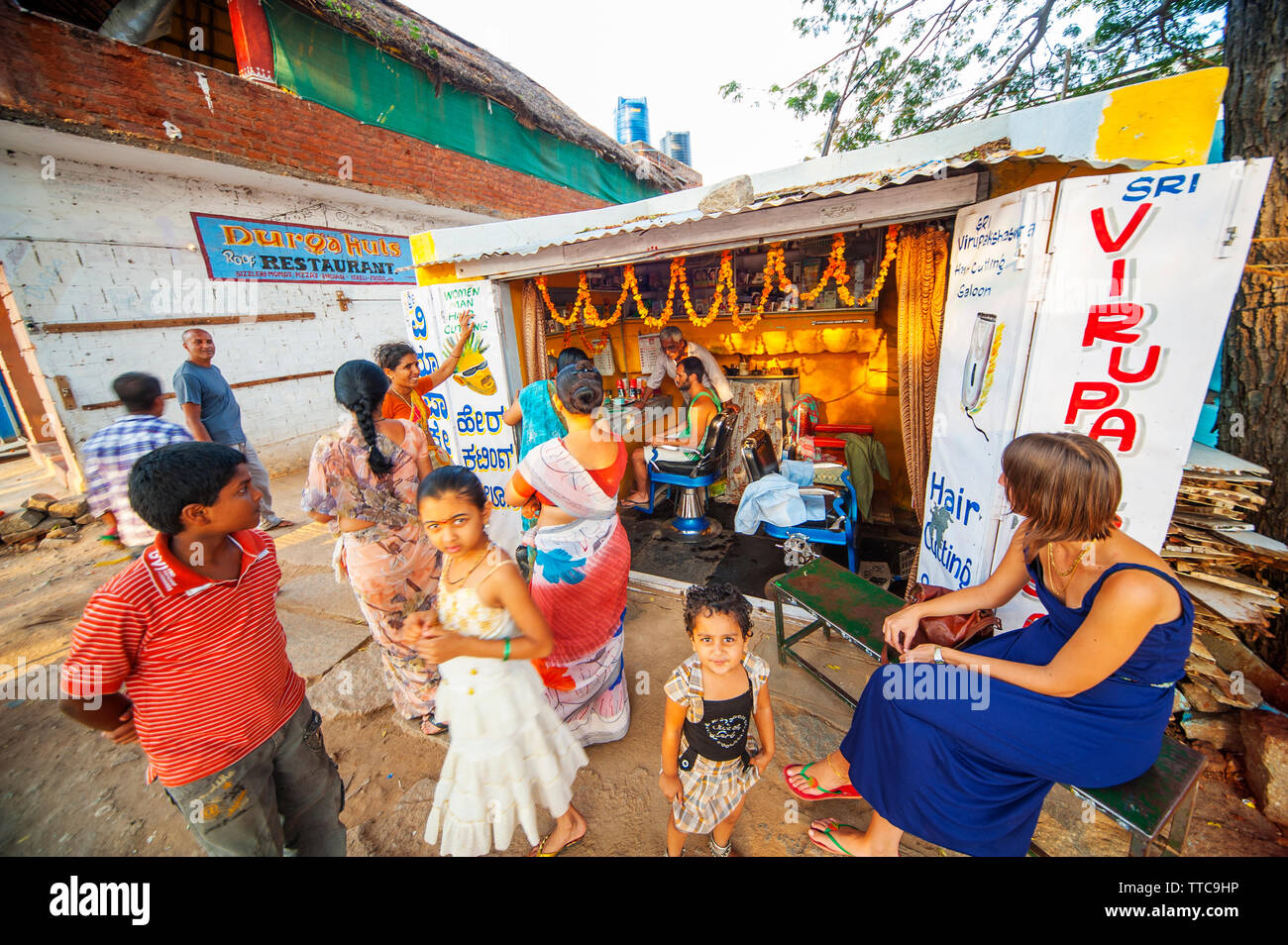 Indian saloon hi-res stock photography and images - Alamy
