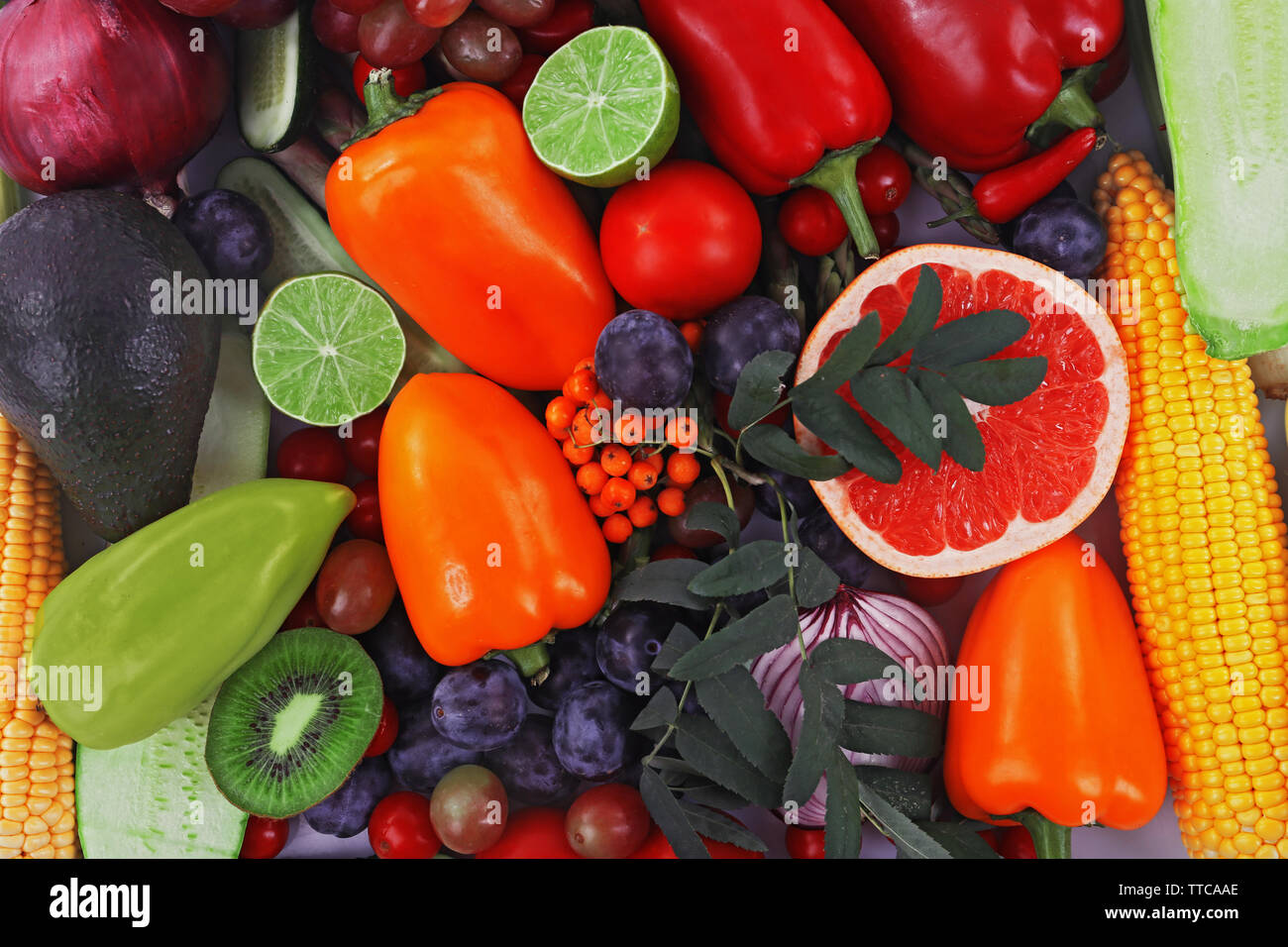 Close-up composition of various raw organic vegetables and fruit Stock ...