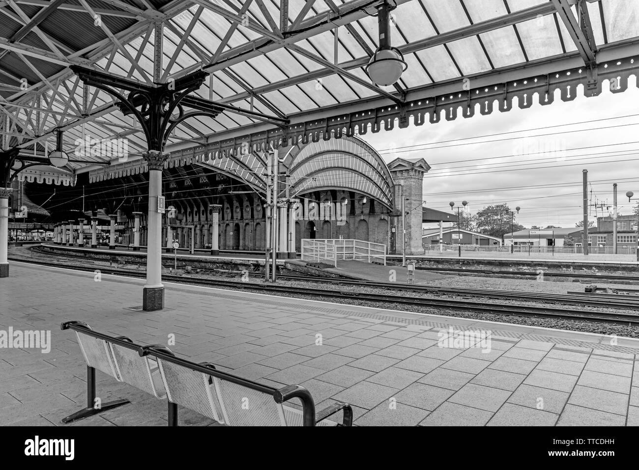 Victorian station iron Black and White Stock Photos & Images - Alamy