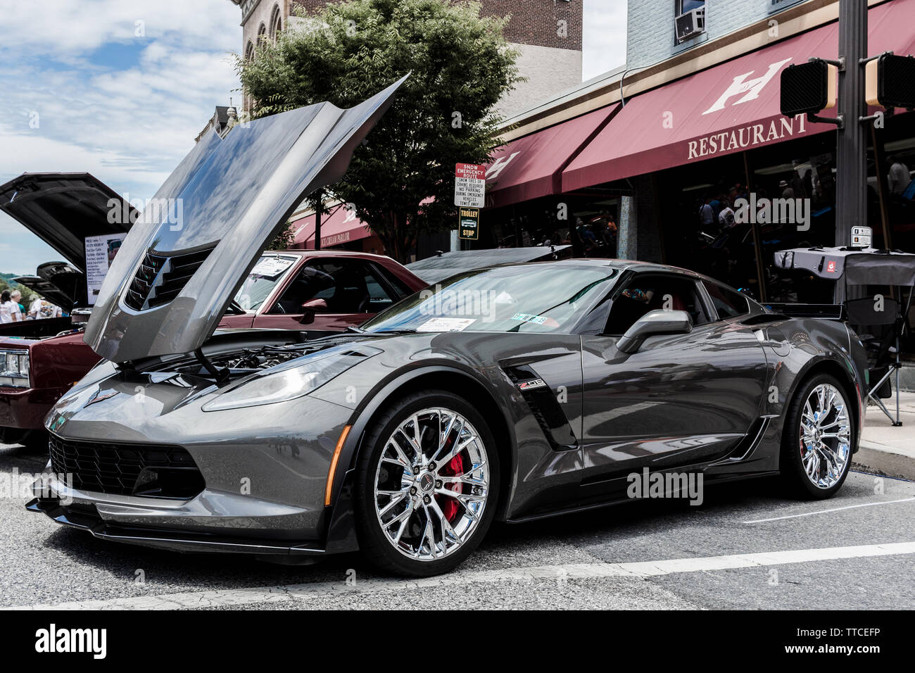 Corvette at a car show Stock Photo - Alamy