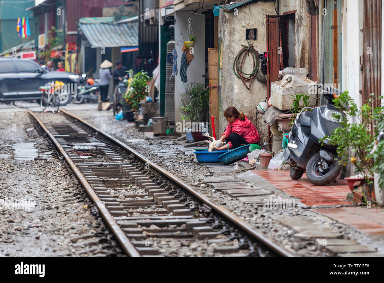 Vietnamese slums hi-res stock photography and images - Alamy