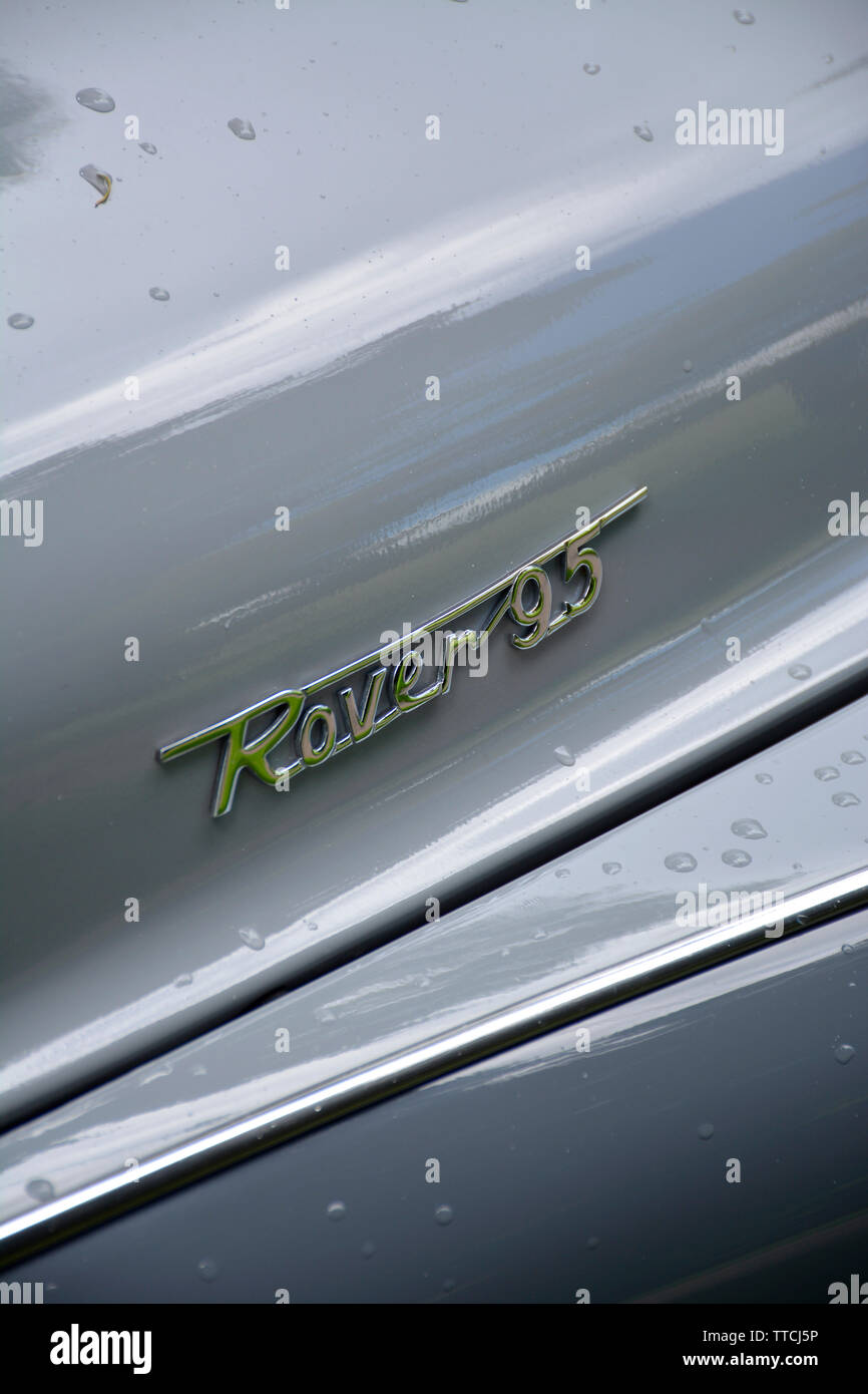 Rover bonnet badge hi-res stock photography and images - Alamy