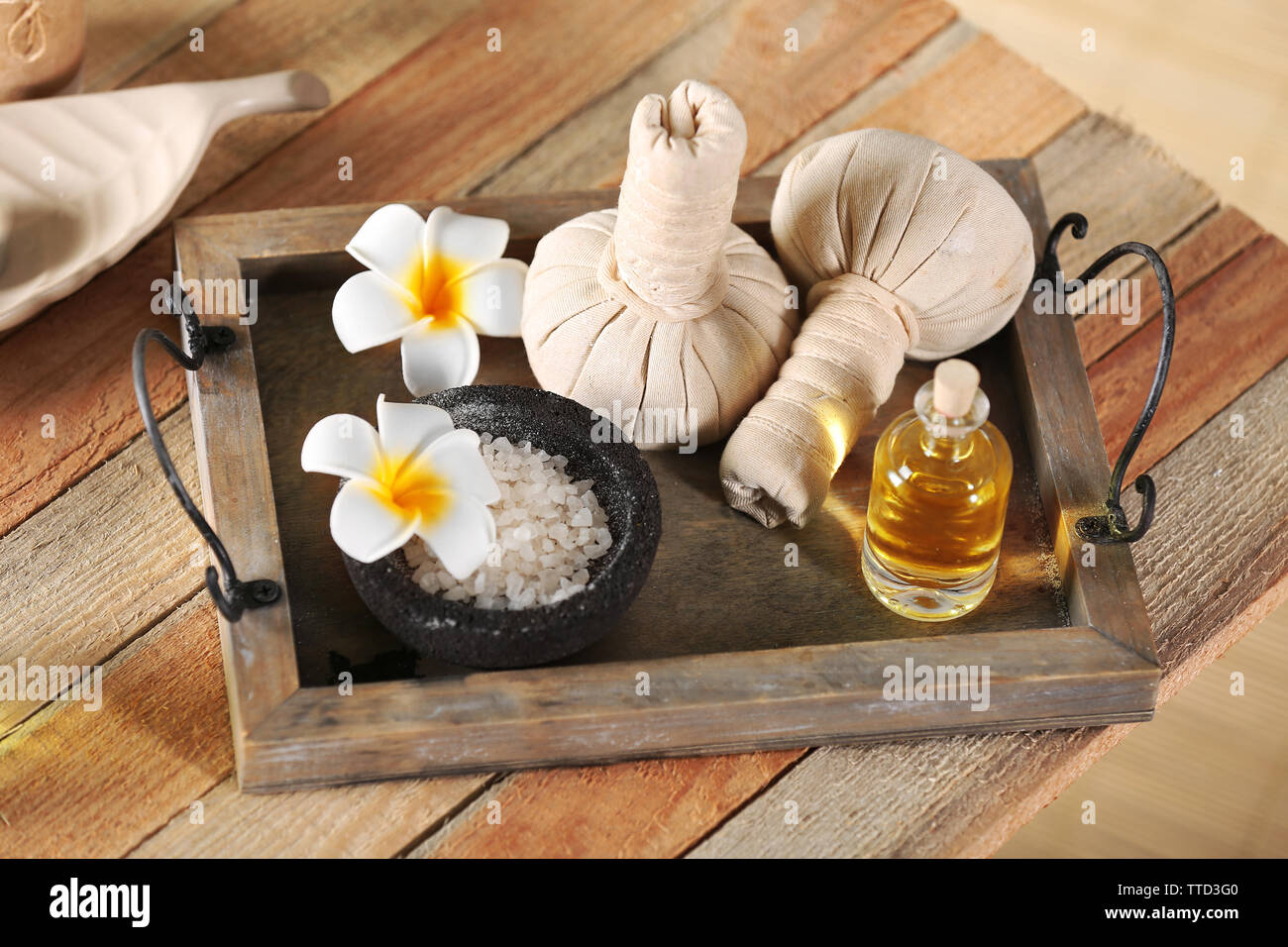 Spa tray hi-res stock photography and images - Alamy