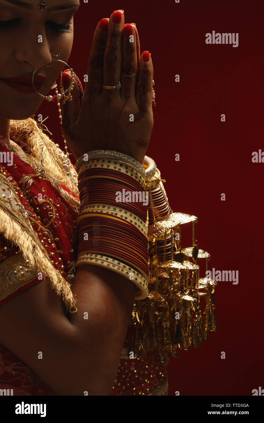 Bridal position hi-res stock photography and images - Alamy