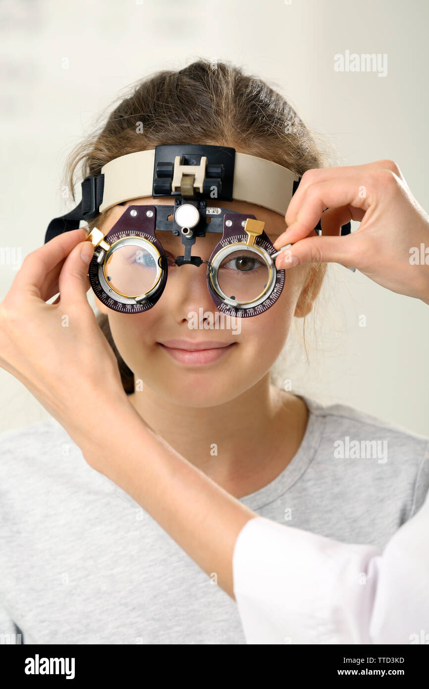 Girl with one small eye hi-res stock photography and images - Alamy