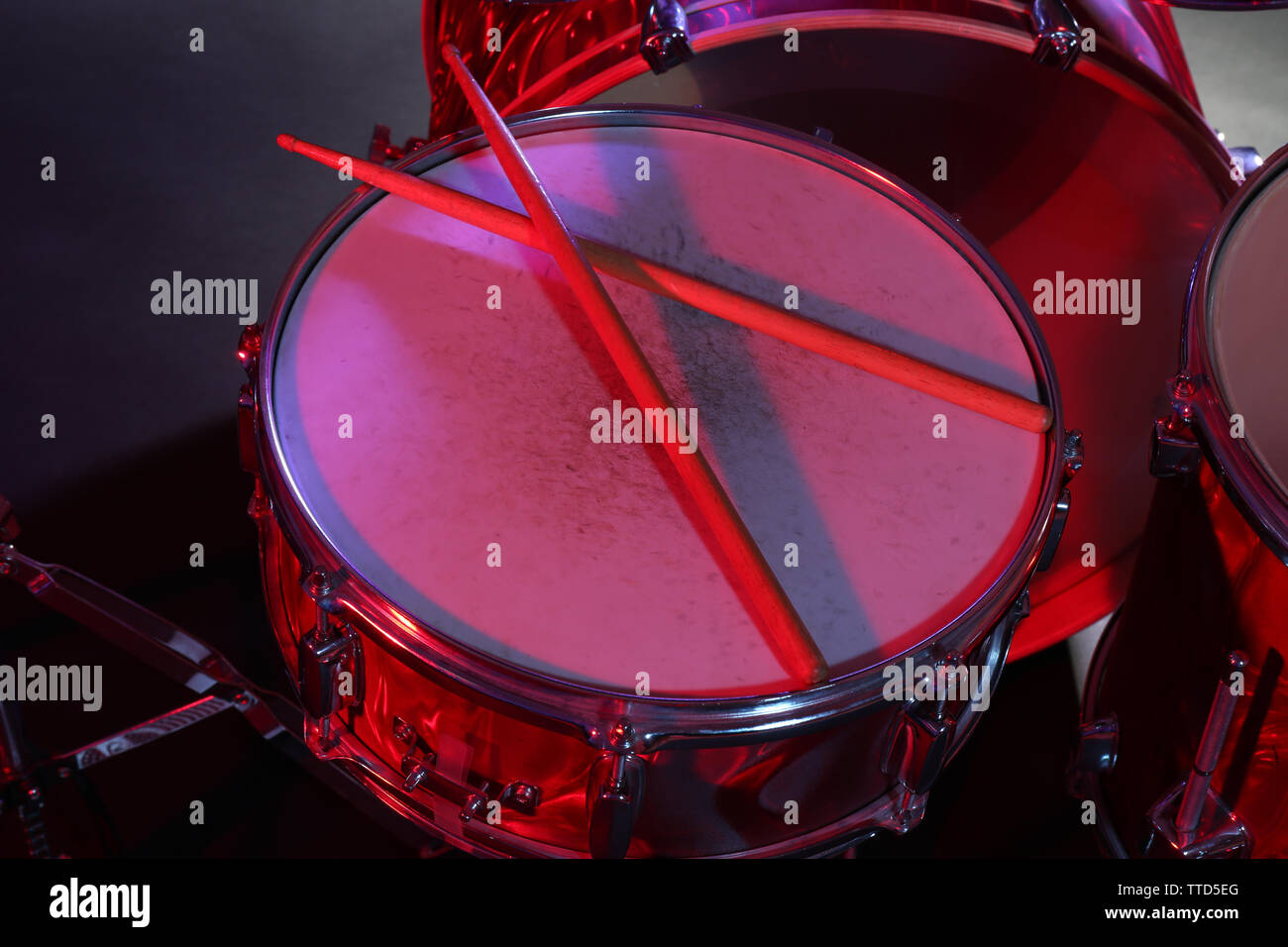Copper plate drums close hi-res stock photography and images - Alamy