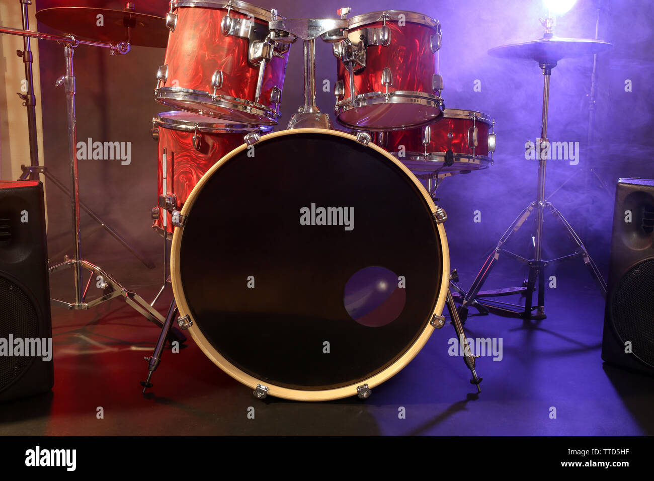 Drums set and sticks, close-up Stock Photo - Alamy
