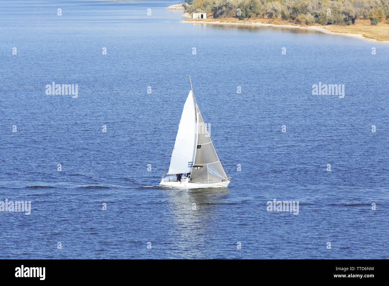 Sailing yacht on river Stock Photo - Alamy