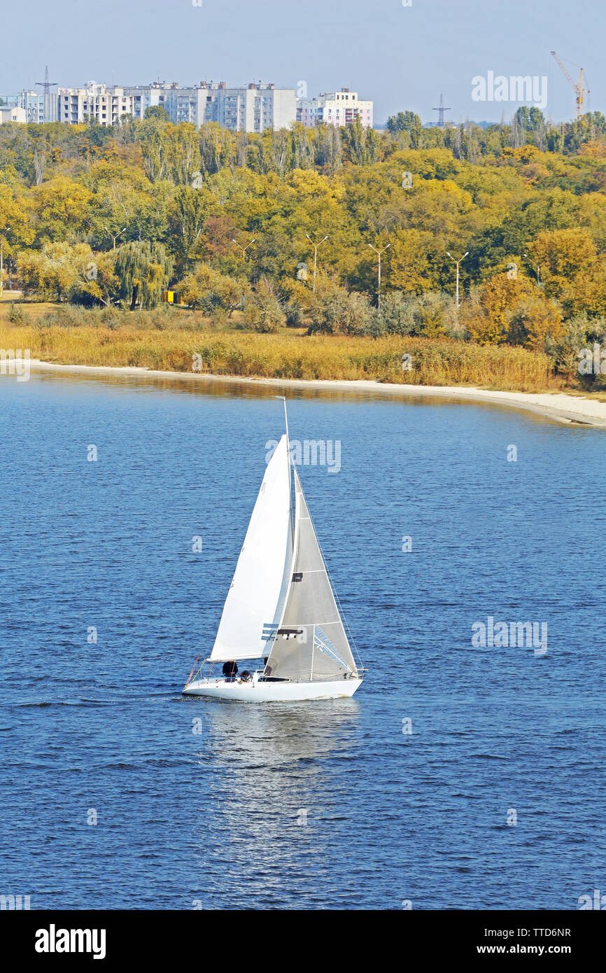 Sailing yacht on river Stock Photo - Alamy
