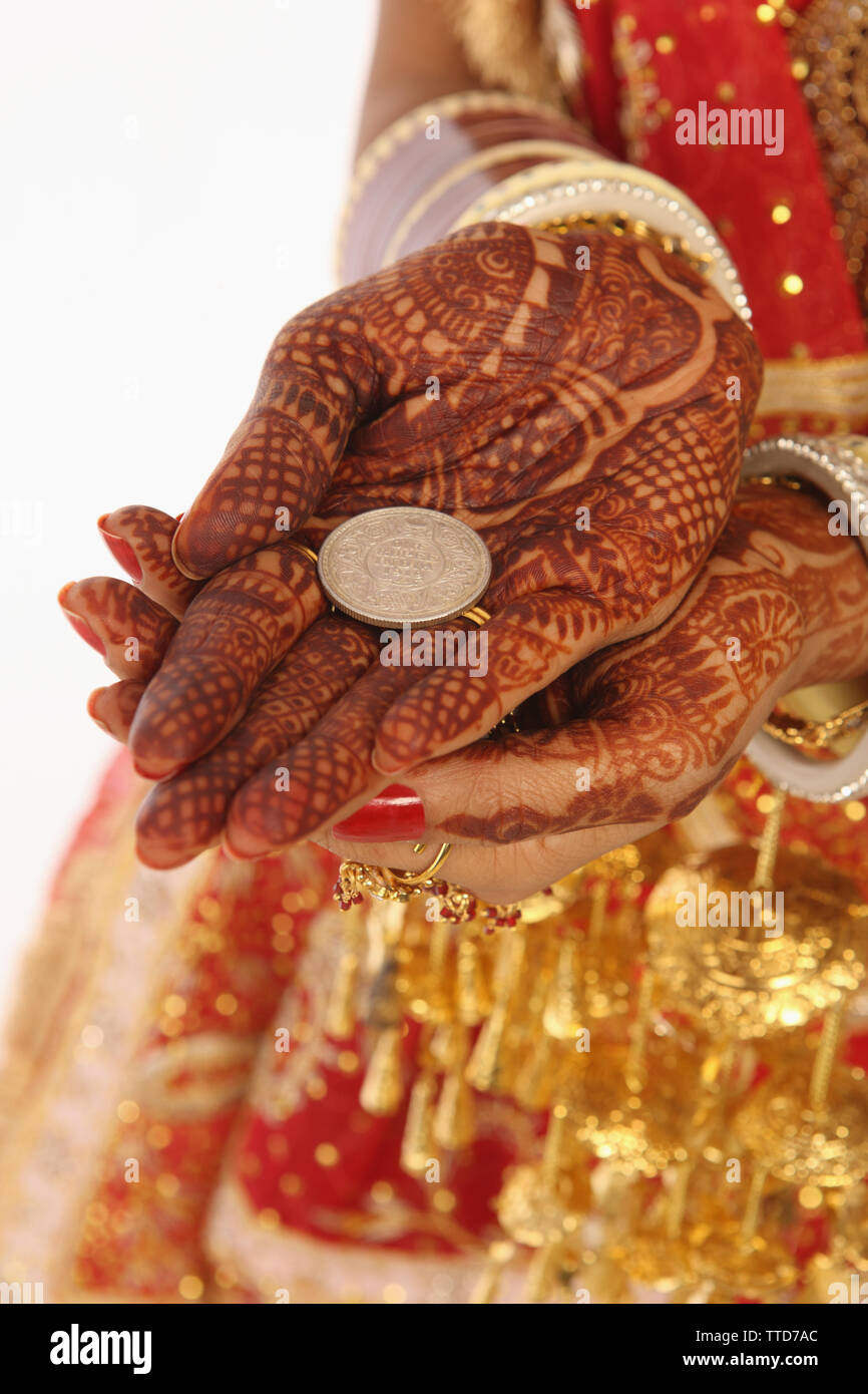 Indian wedding ceremony silver hi-res stock photography and images - Alamy