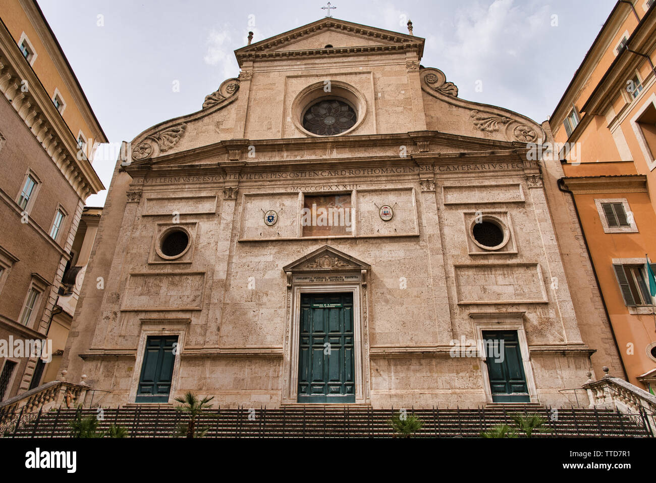 Old church facade somewhere in Rome, Italy Stock Photo - Alamy
