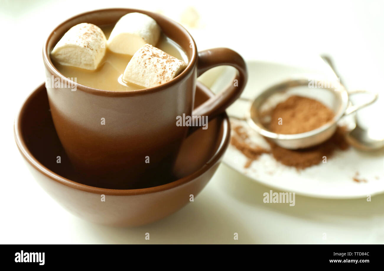 Marsh mellow hi-res stock photography and images - Alamy