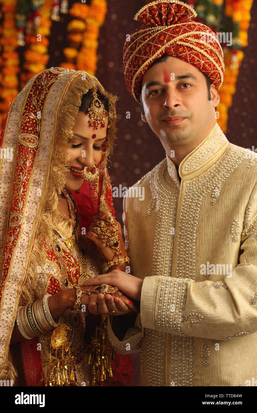 Indian wedding pagadi hi-res stock photography and images - Alamy