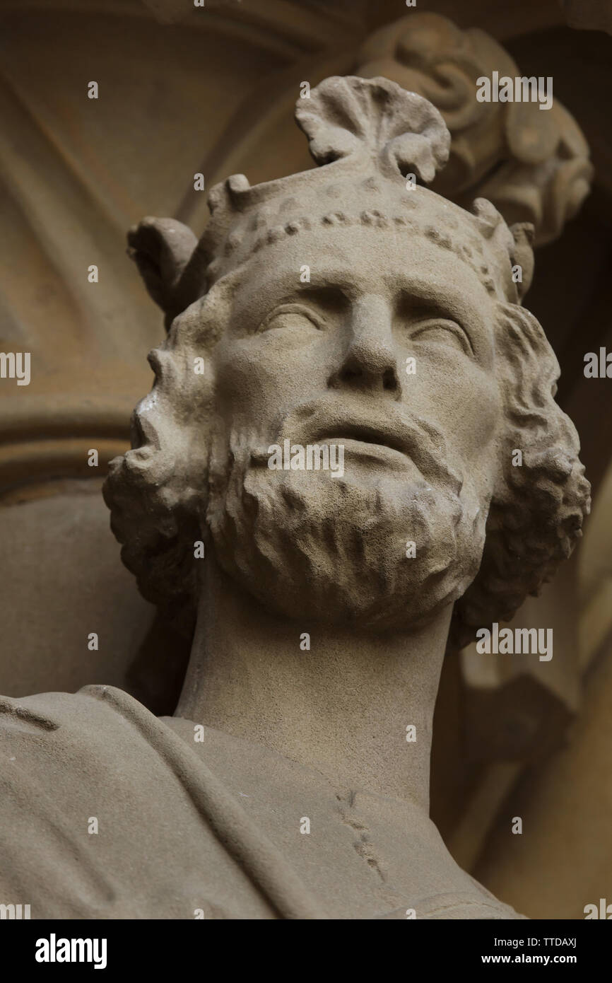 Saint heinrich hi-res stock photography and images - Alamy