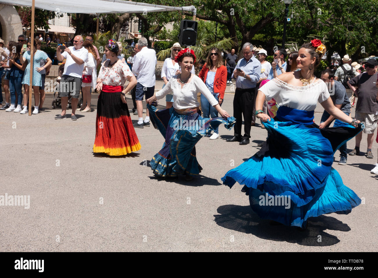 Spanish dancers at a local festival Stock Photo - Alamy