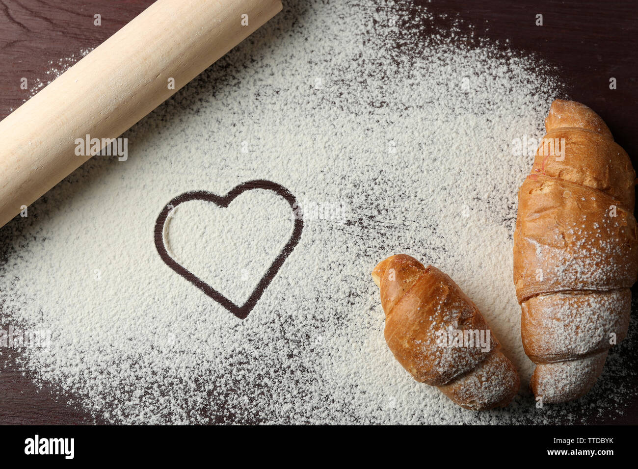 Two heart flour hi-res stock photography and images - Alamy