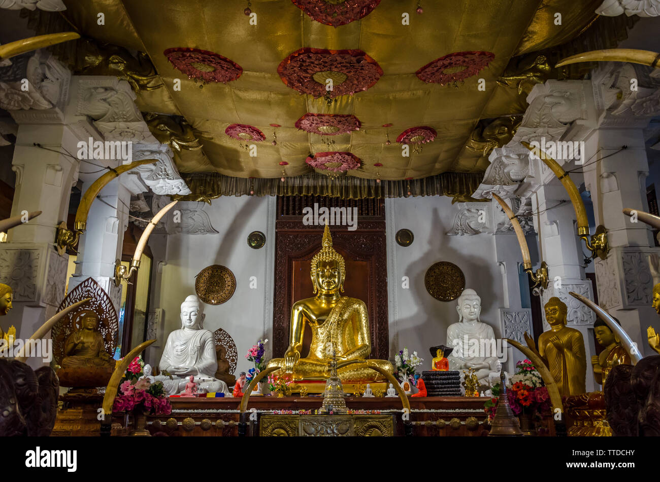 The Temple of the Sacred Tooth Relic, Kandy, Sri Lanka Stock Photo - Alamy