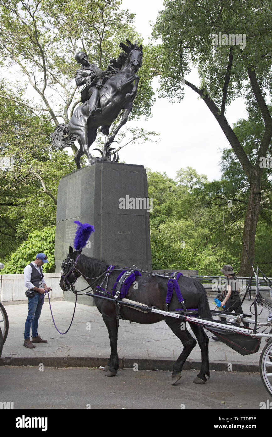 Julian statue hi-res stock photography and images - Alamy
