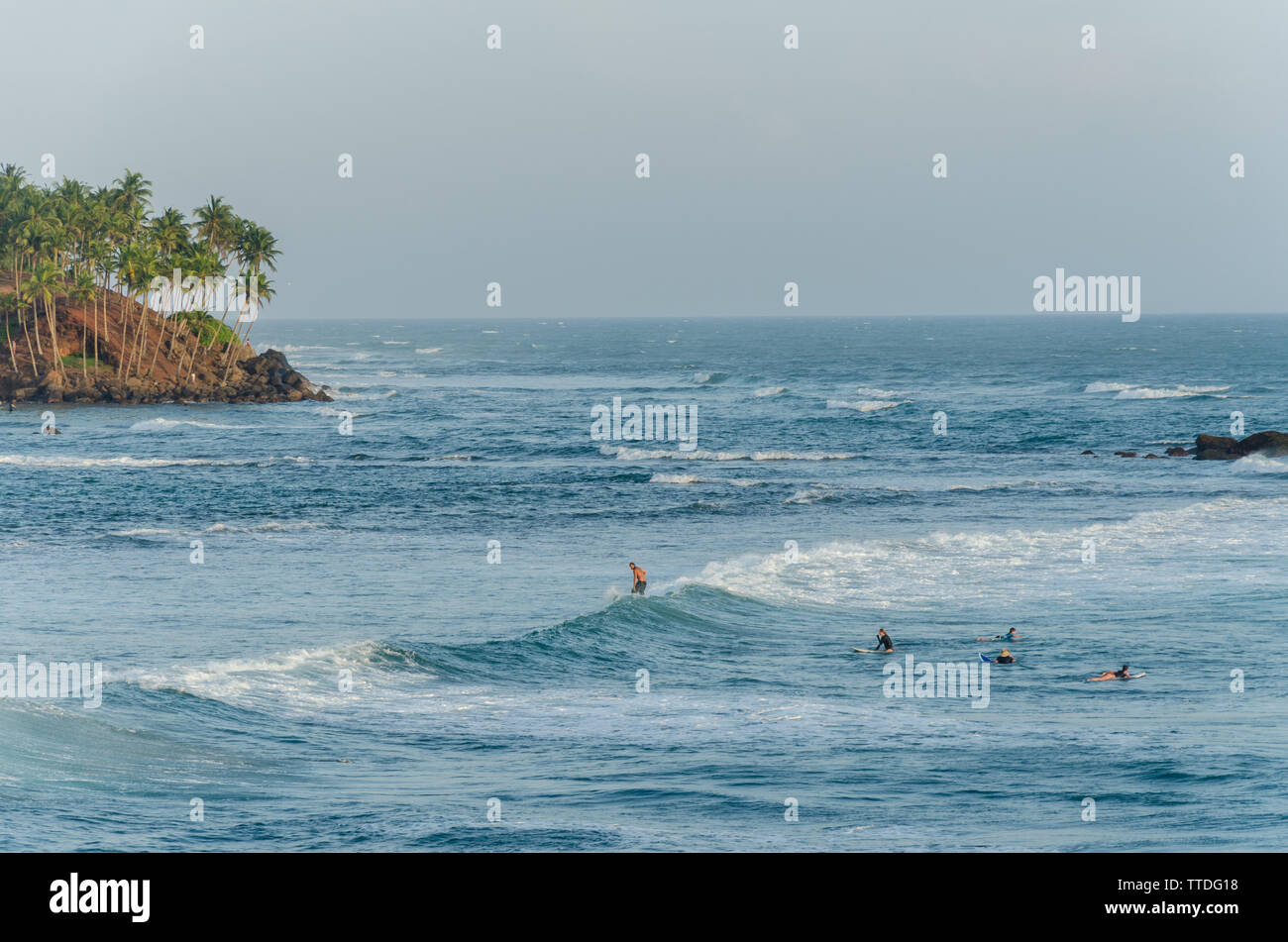 Surf in sri lanka hi-res stock photography and images - Alamy