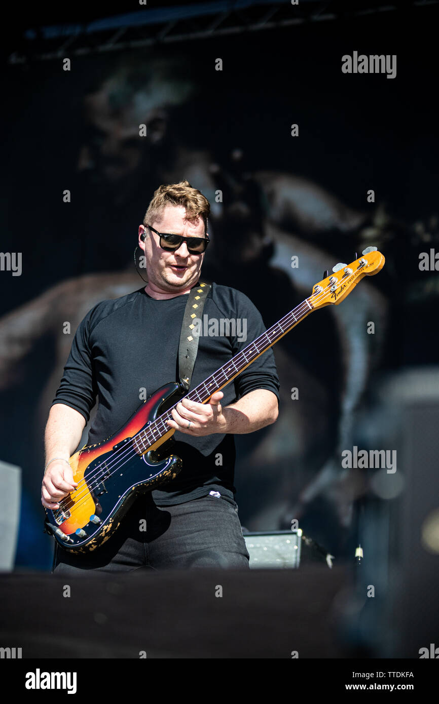Bass guitar photos hi-res stock photography and images - Alamy