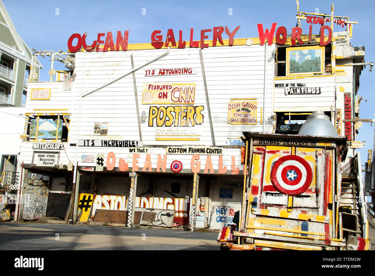 Collage building hi-res stock photography and images - Alamy