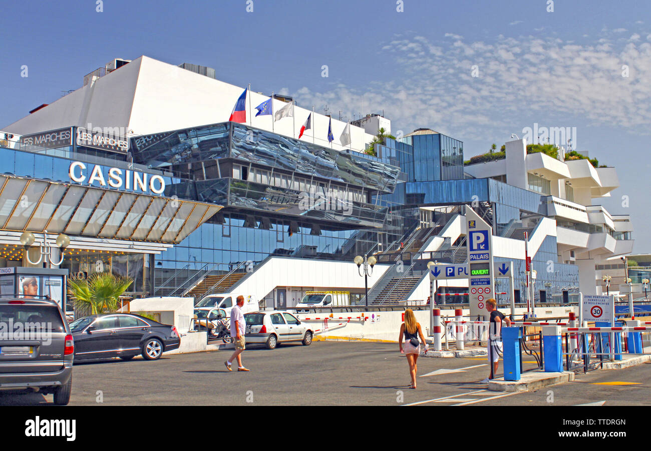 Cannes palace hi-res stock photography and images - Alamy
