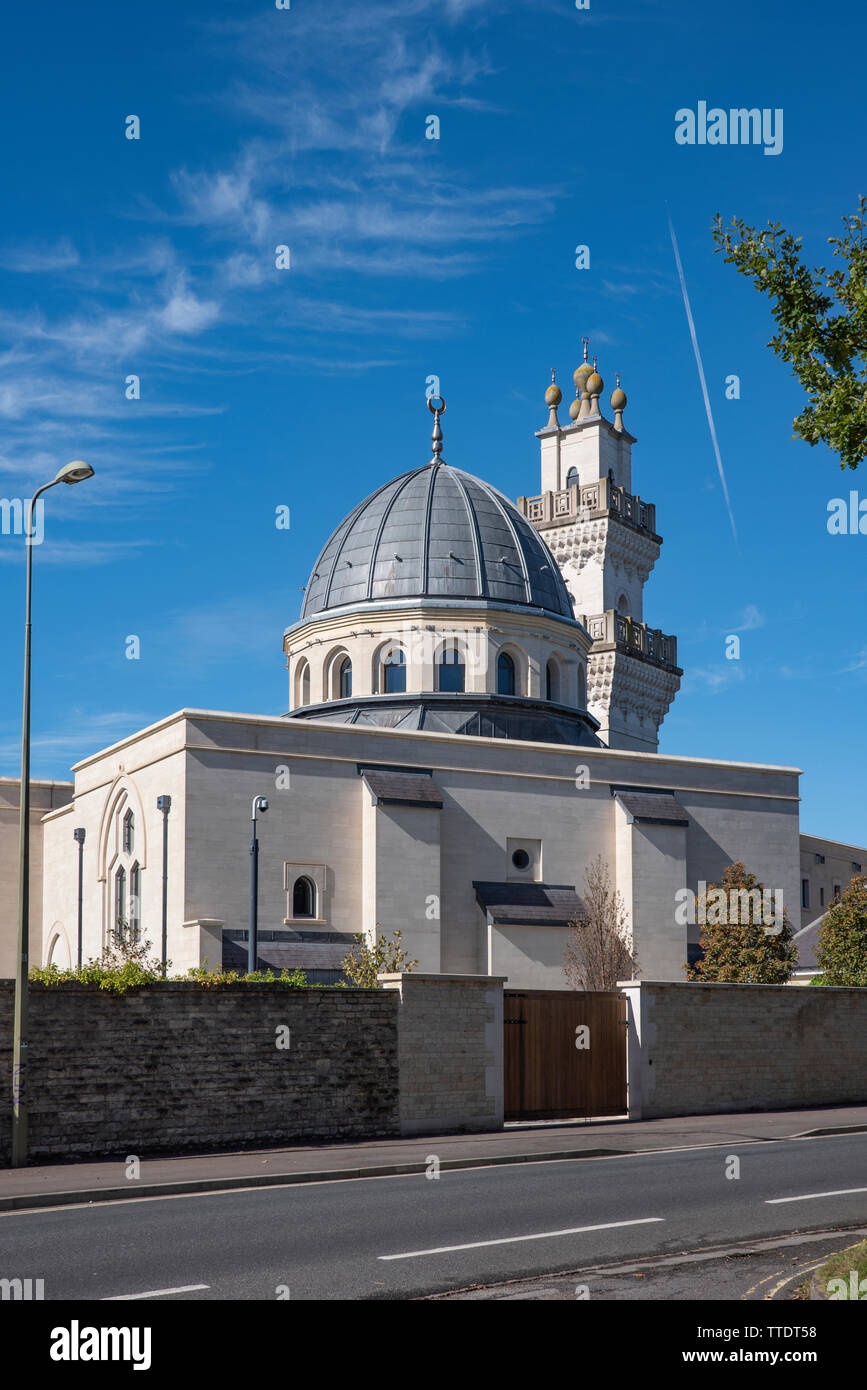 Oxford centre for islamic studies hi-res stock photography and images ...