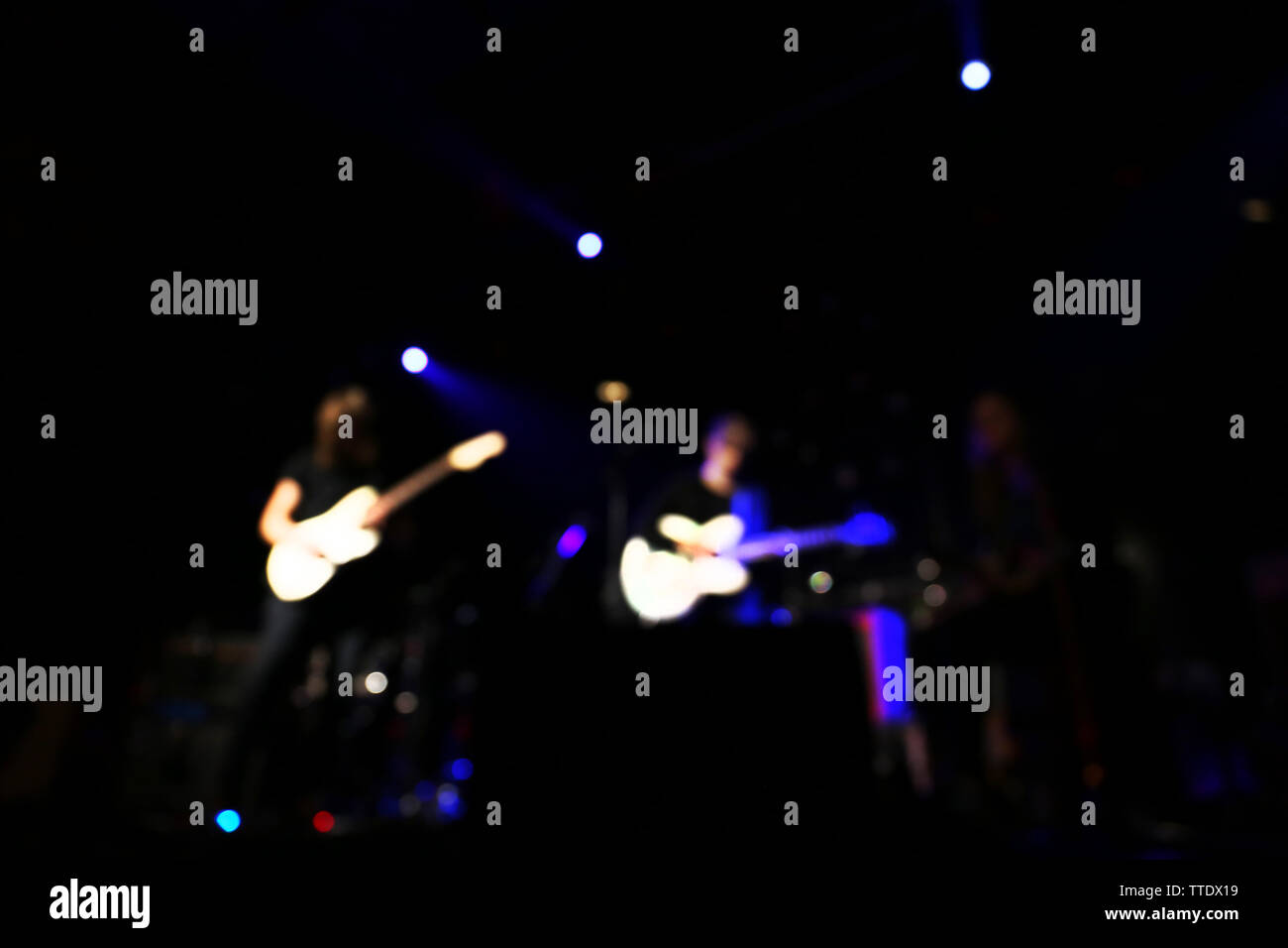 Blur vocalist hi-res stock photography and images - Alamy