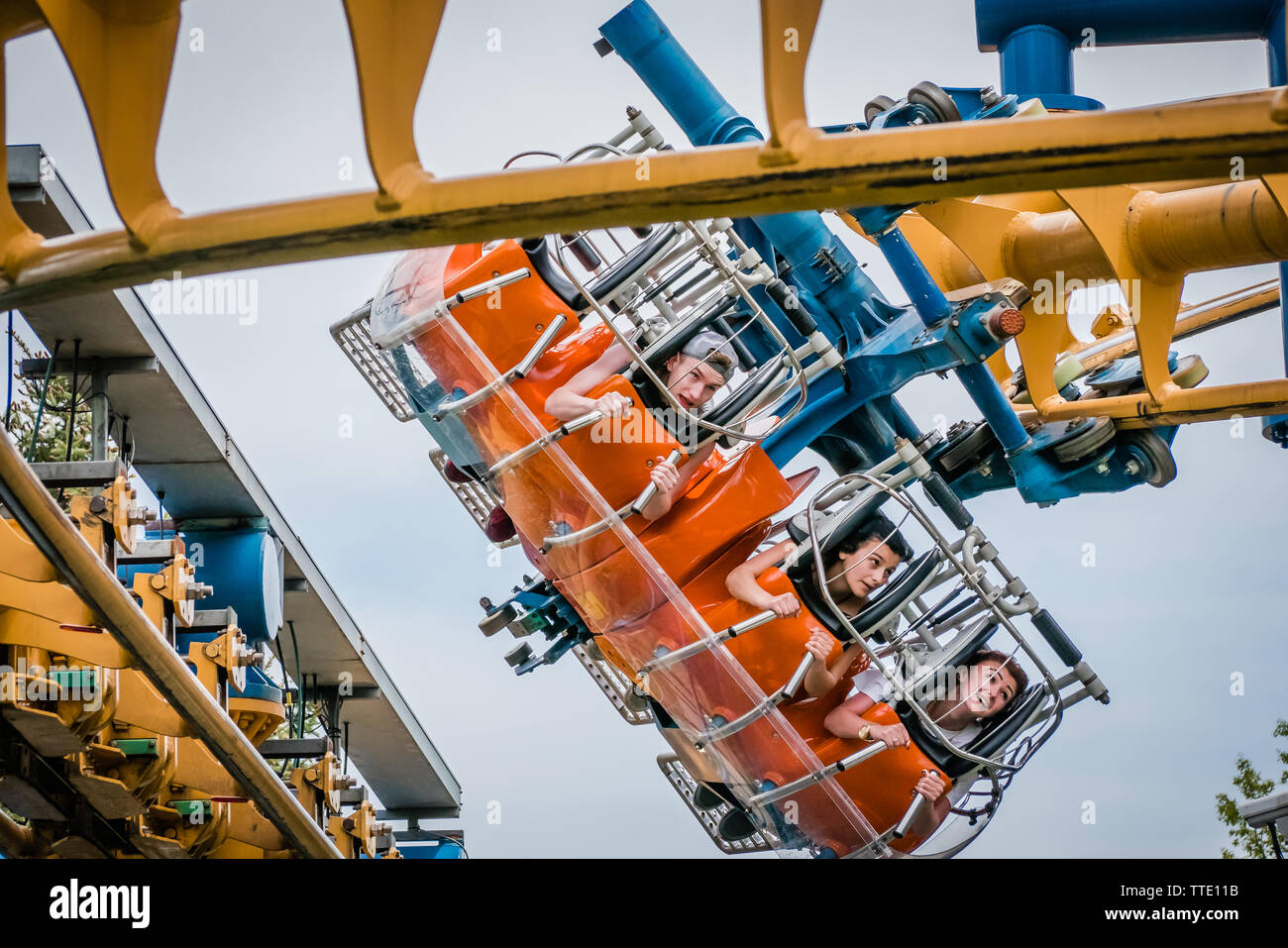 Flying coaster hi-res stock photography and images - Alamy