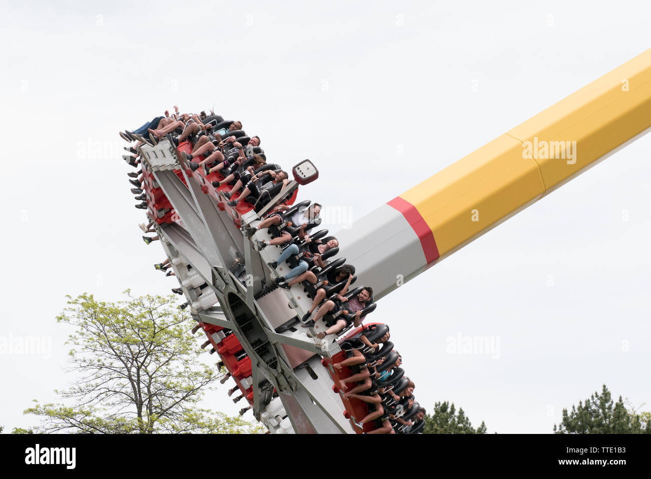 Psyclone is a 23 metres ride in canada wonderland, with seats facing ...