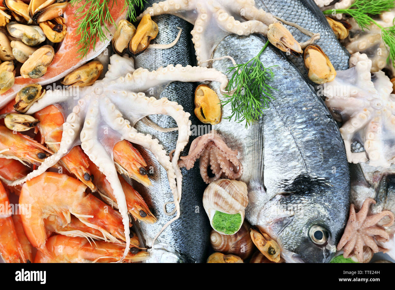 Fish cocktail hi-res stock photography and images - Alamy