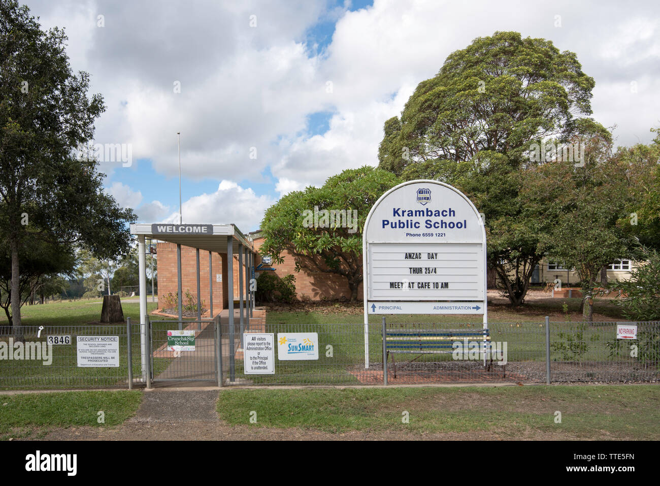 Notice board school primary hi-res stock photography and images - Alamy